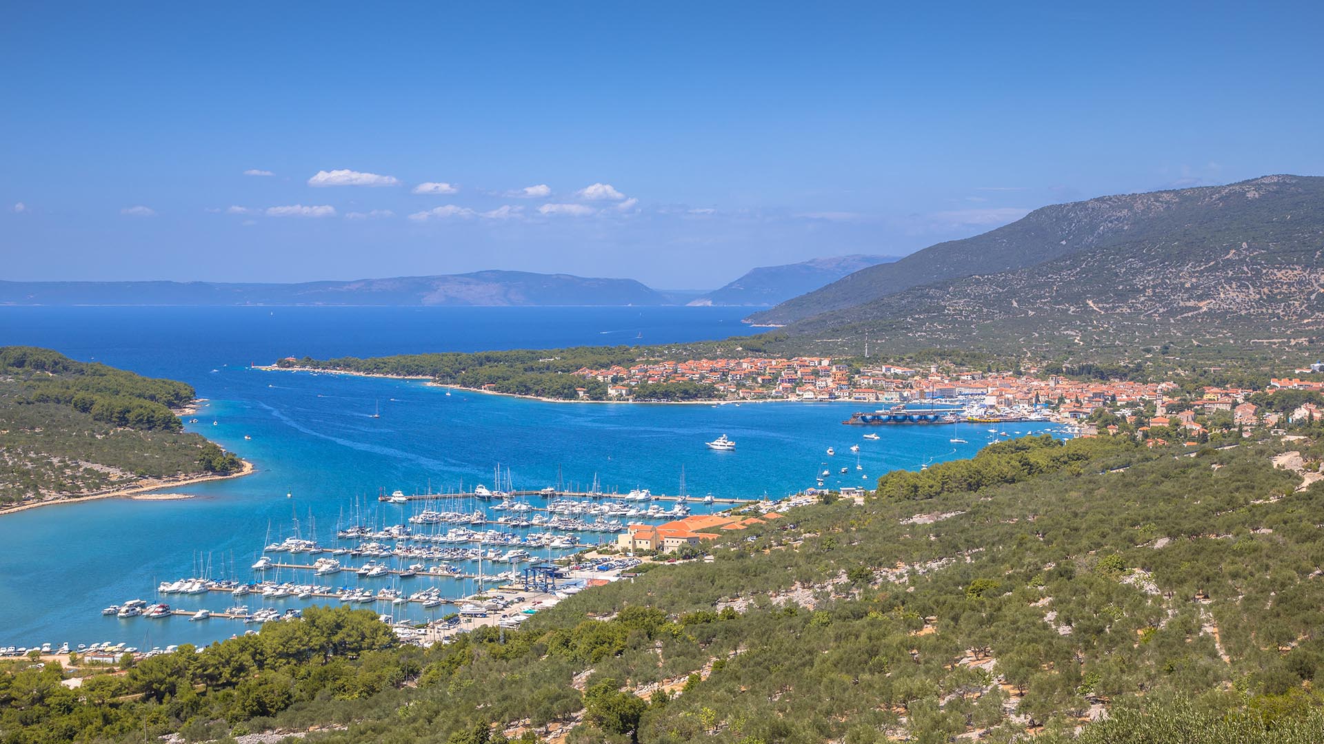 Island Cres - Amadria Park Official Web